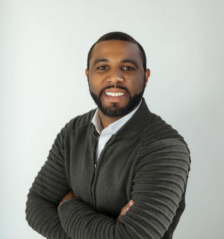 Professional Headshots Columbus Ohio - Aseel Brodd Photography